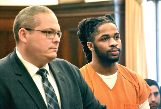 Vashuad May, charged in South Side shooting death, goes on trial today ...